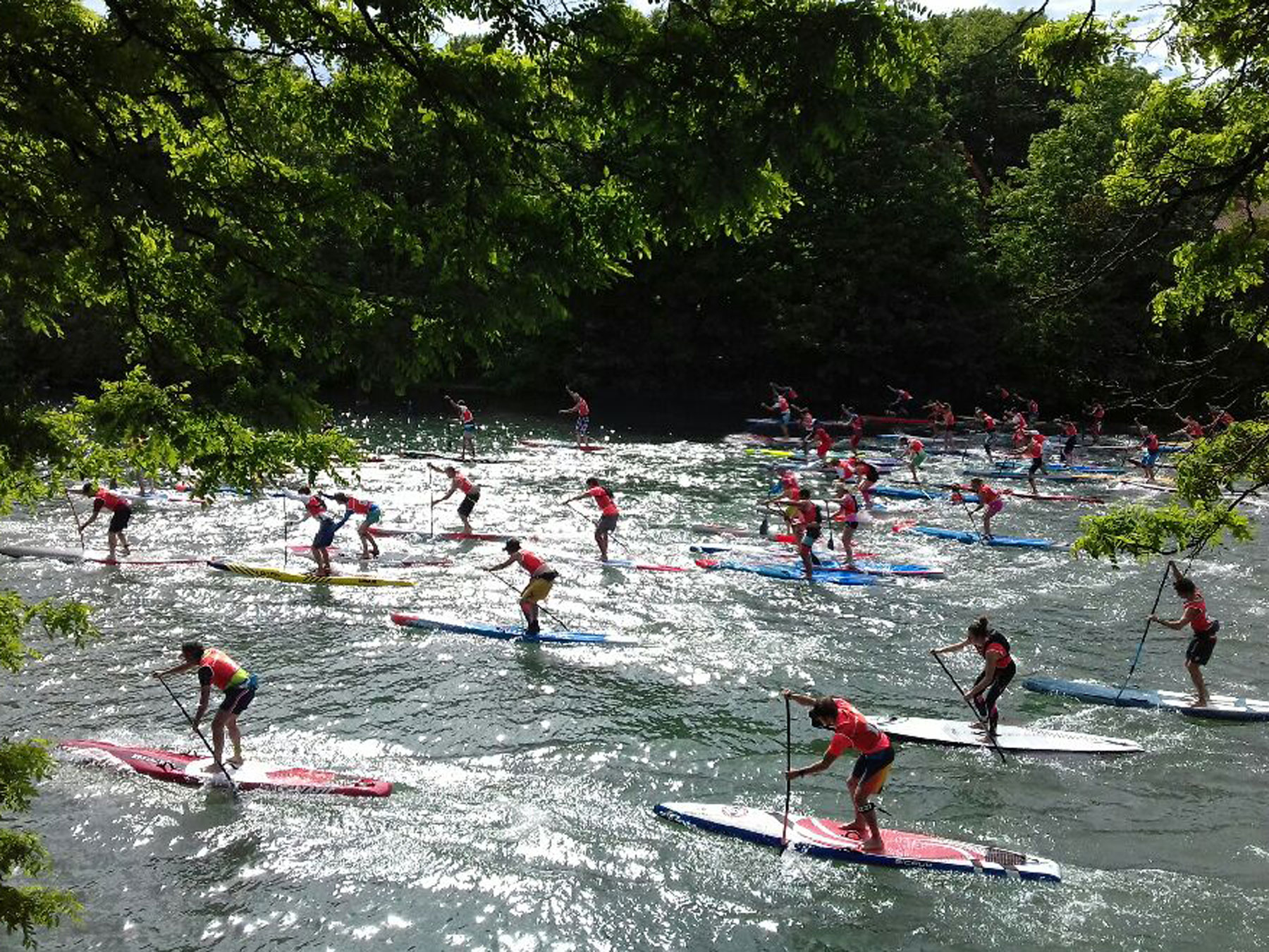 Stand Up Paddle SUP sur Marne, St Maur - région parisienne - Beach Paddle